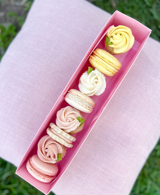 Holiday – Kelsey Elizabeth Cakes